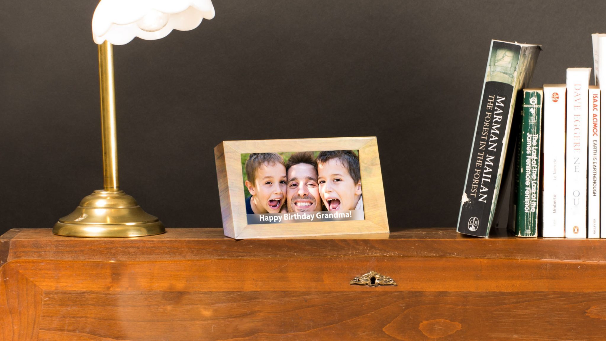 Familink. Why use a 3G photo frame? - Familink